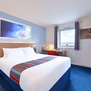 Travelodge London Farringdon: What To Expect From 3 star Hotel With ...
