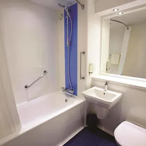 Travelodge London Farringdon: What To Expect From 3 star Hotel With ...