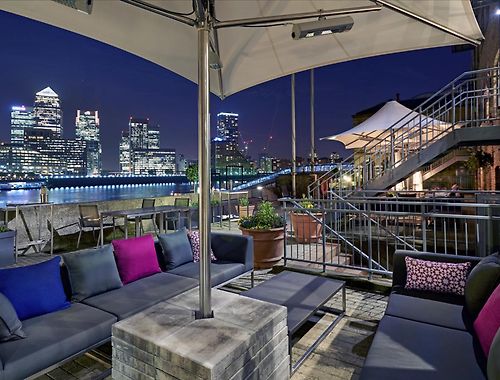Doubletree By Hilton London - Docklands Riverside: What To Expect From ...
